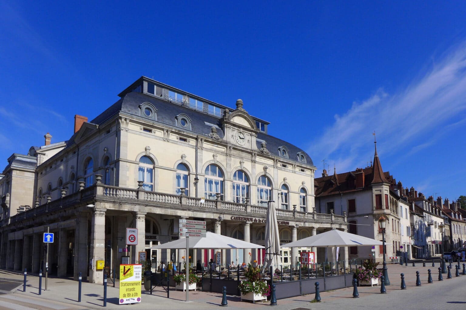N°1 Guide Touristique Lons le Saunier - Visite de Groupe - Guides France