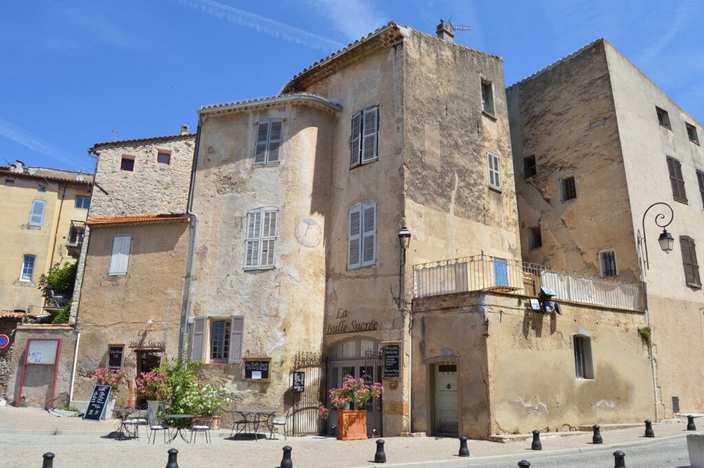 N°1 Guide Lorgues (2h) - Le meilleur de la France - Visite Guidée