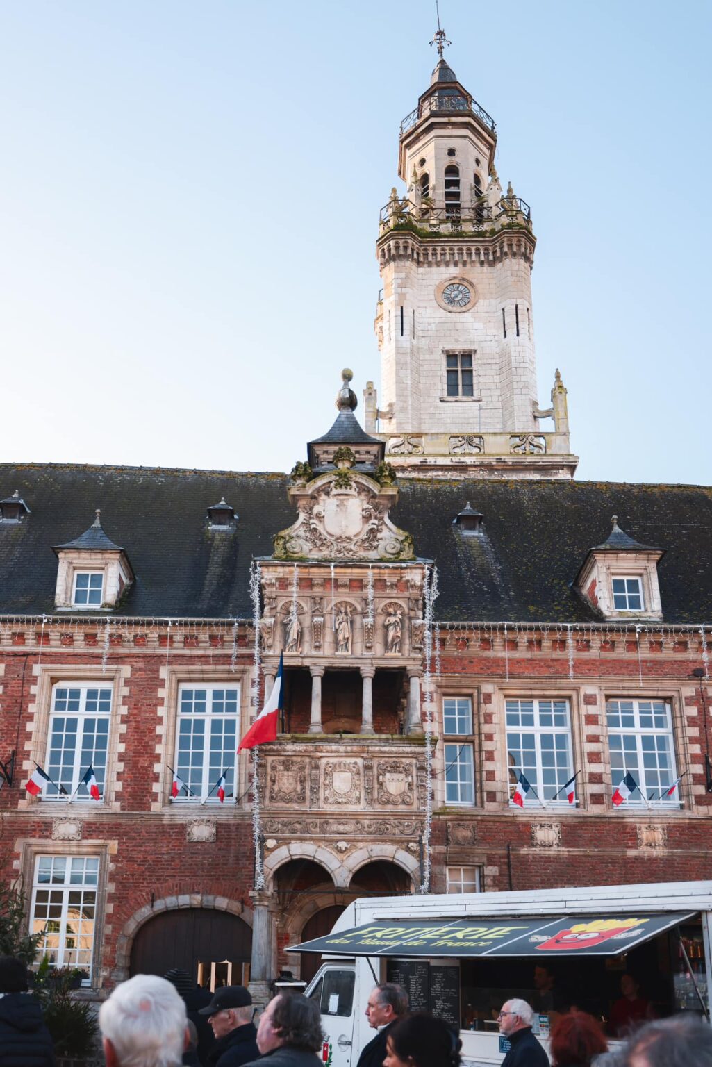 N°1 Guide Hesdin (2h) - Le meilleur de la France - Visite Guidée