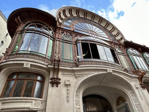Visiter Evian : 5 sites incontournables ! - N°1 Visite d'Evian avec ...