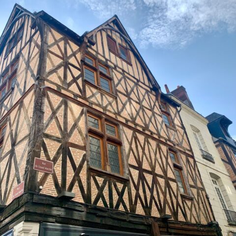 Visiter Tours : 3 sites incontournables ! - N°1 Visite de Tours avec ...